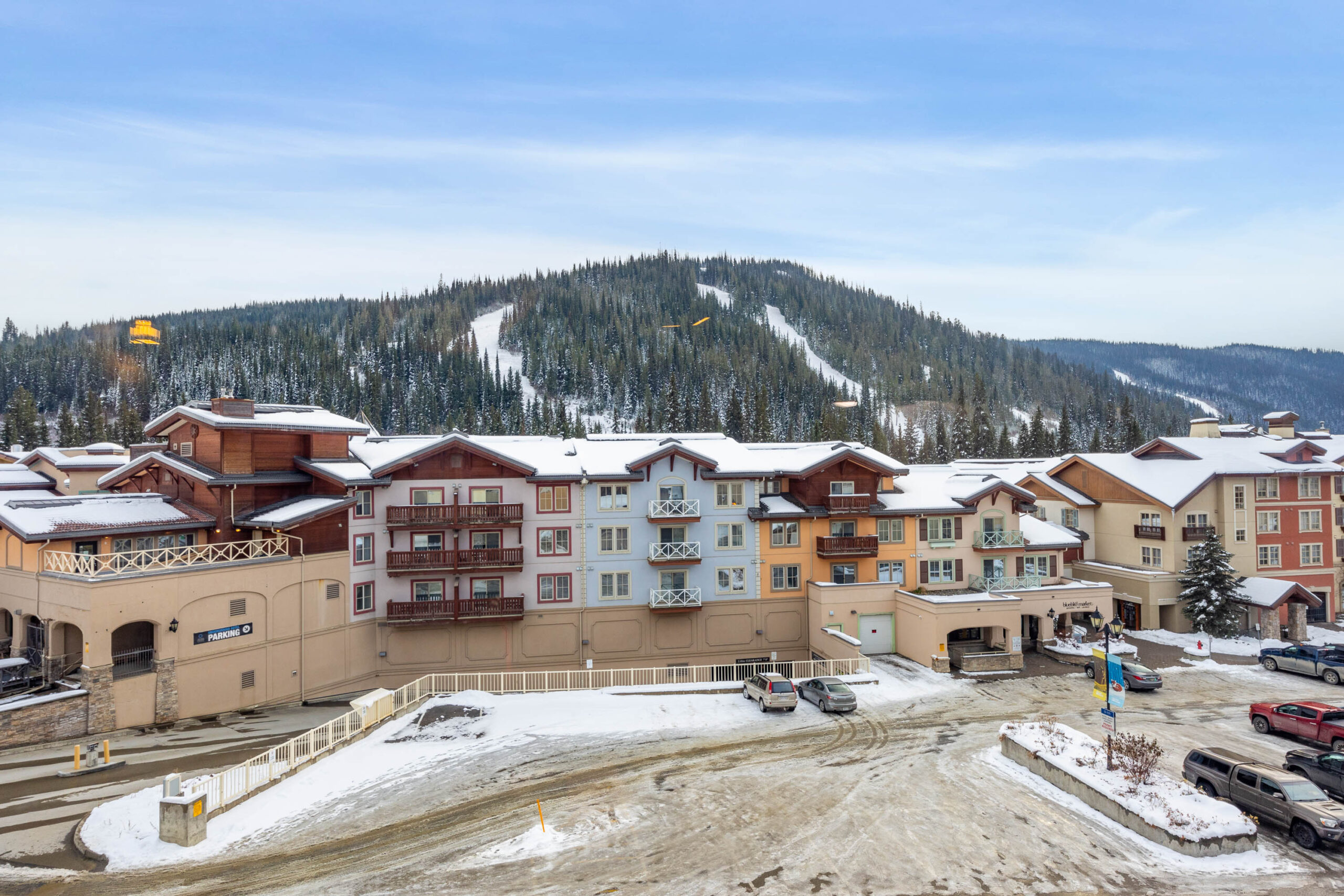 #306 Nancy Greene's Cahilty Lodge - $329,900 ⋆ Sun Peaks Real Estate